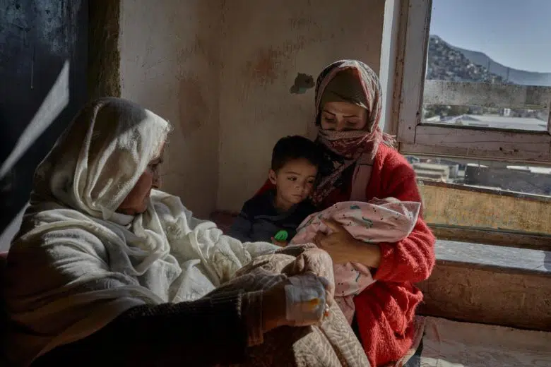 Afghanistan on the Brink - UNHCR Canada