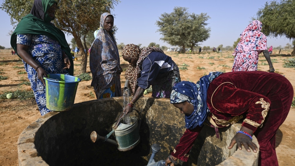 Communities in Niger adapt to displacement and a changing climate ...